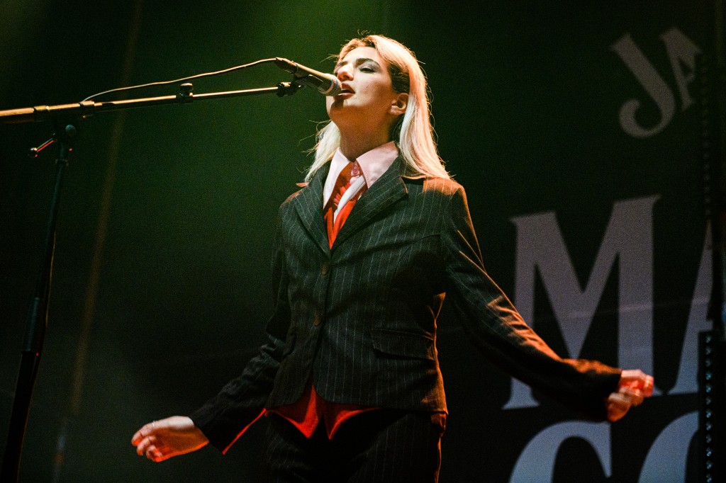 Paaspop 2024: Hiqpy toont zich klaar voor hun eerste festivalseizoen ...