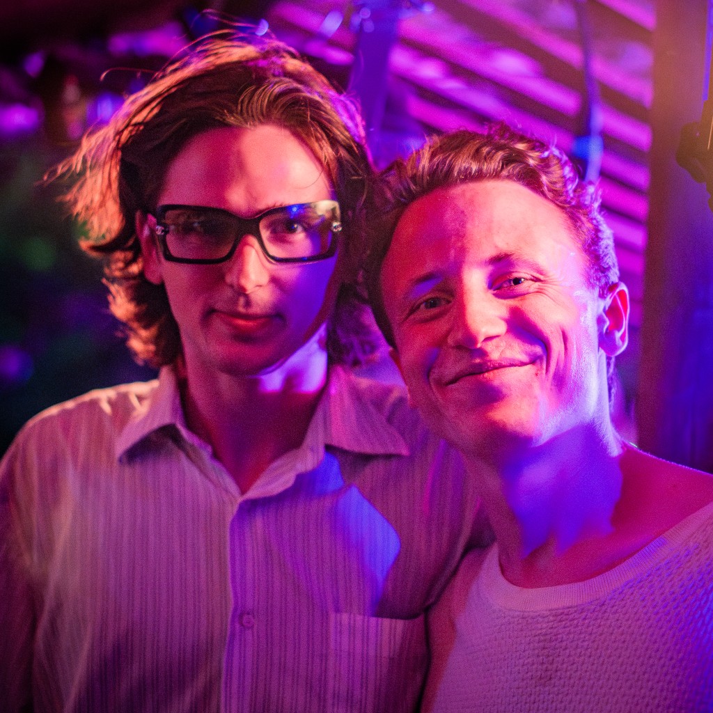 Gotu Jim en Tjade rennen samen honderd duizend rondjes - 3voor12