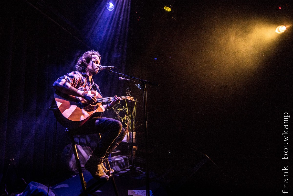 Jasper Erkens weet goed optreden neer te zetten in Mezz - Breda - 3voor12