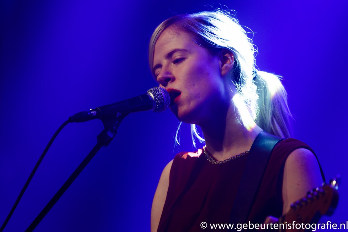 CB16: Amber Arcades mist bezieling - Den Haag - 3voor12
