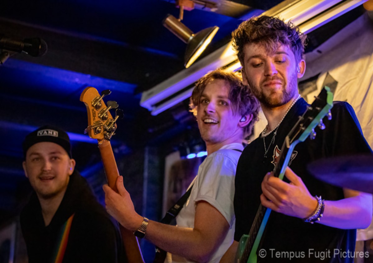 Ingehaalde Popronde show in Meppel - drenthe - 3voor12