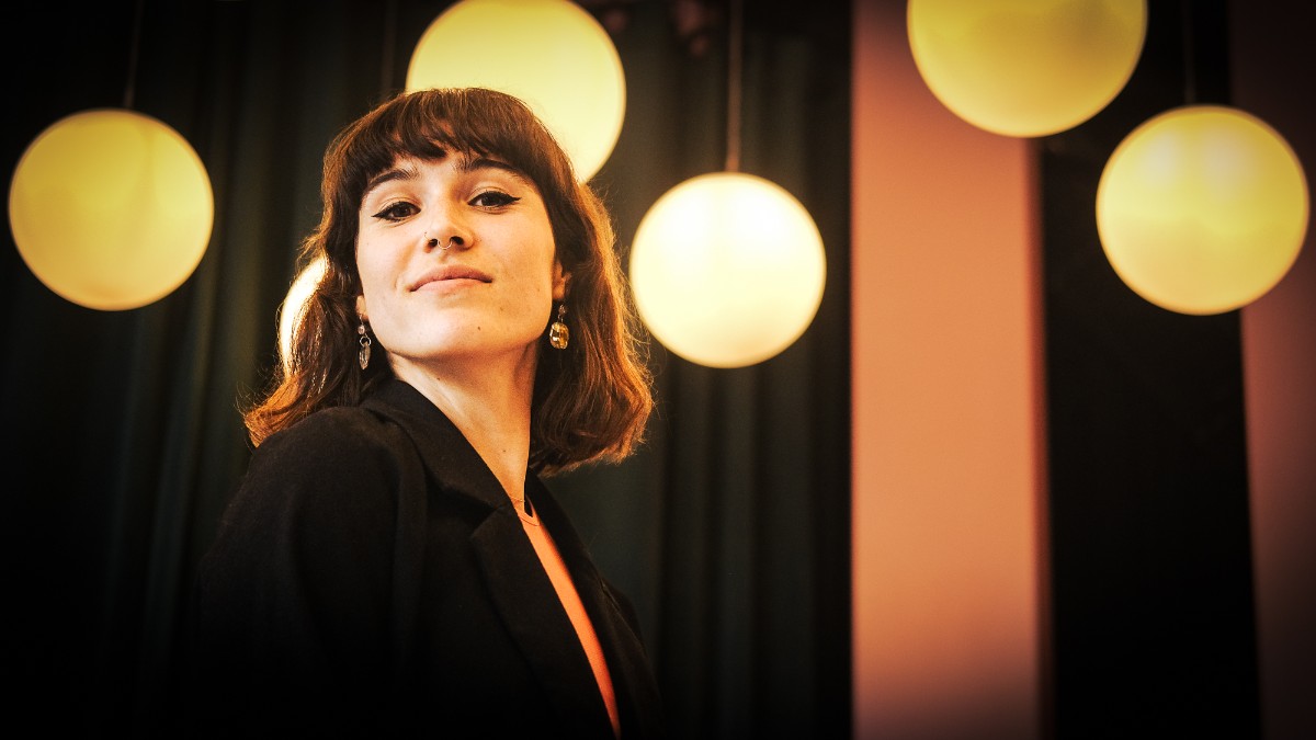 Katie Koss is terug als soloartiest en sterker dan ooit - Groningen ...