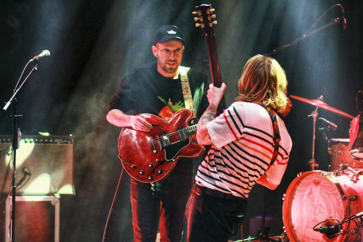 Charmante ‘dad-indie’ van Elephant klinkt in Patronaat - noord-holland ...