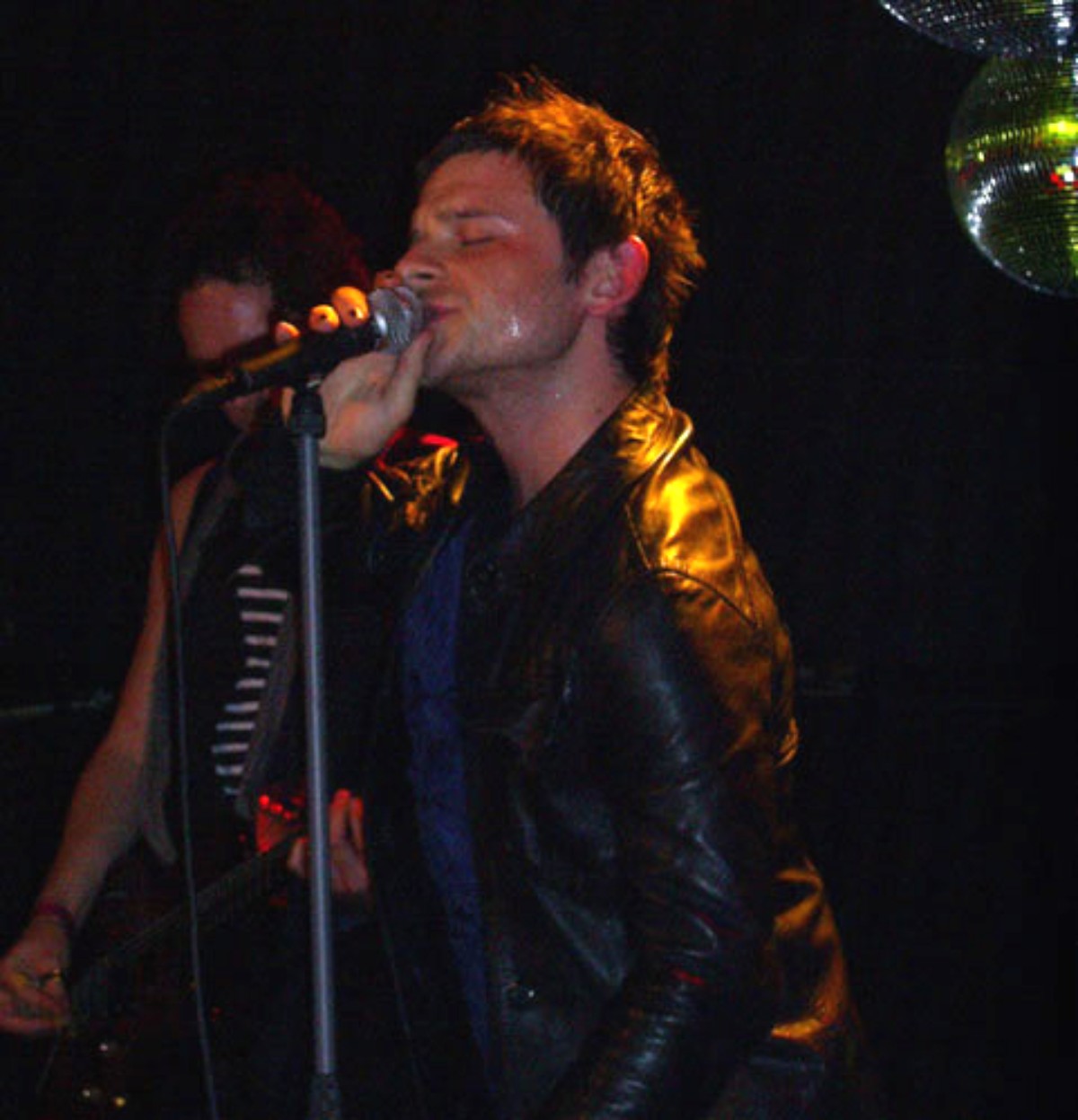 Keith Caputo opnieuw fenomenaal in 013 - tilburg - 3voor12