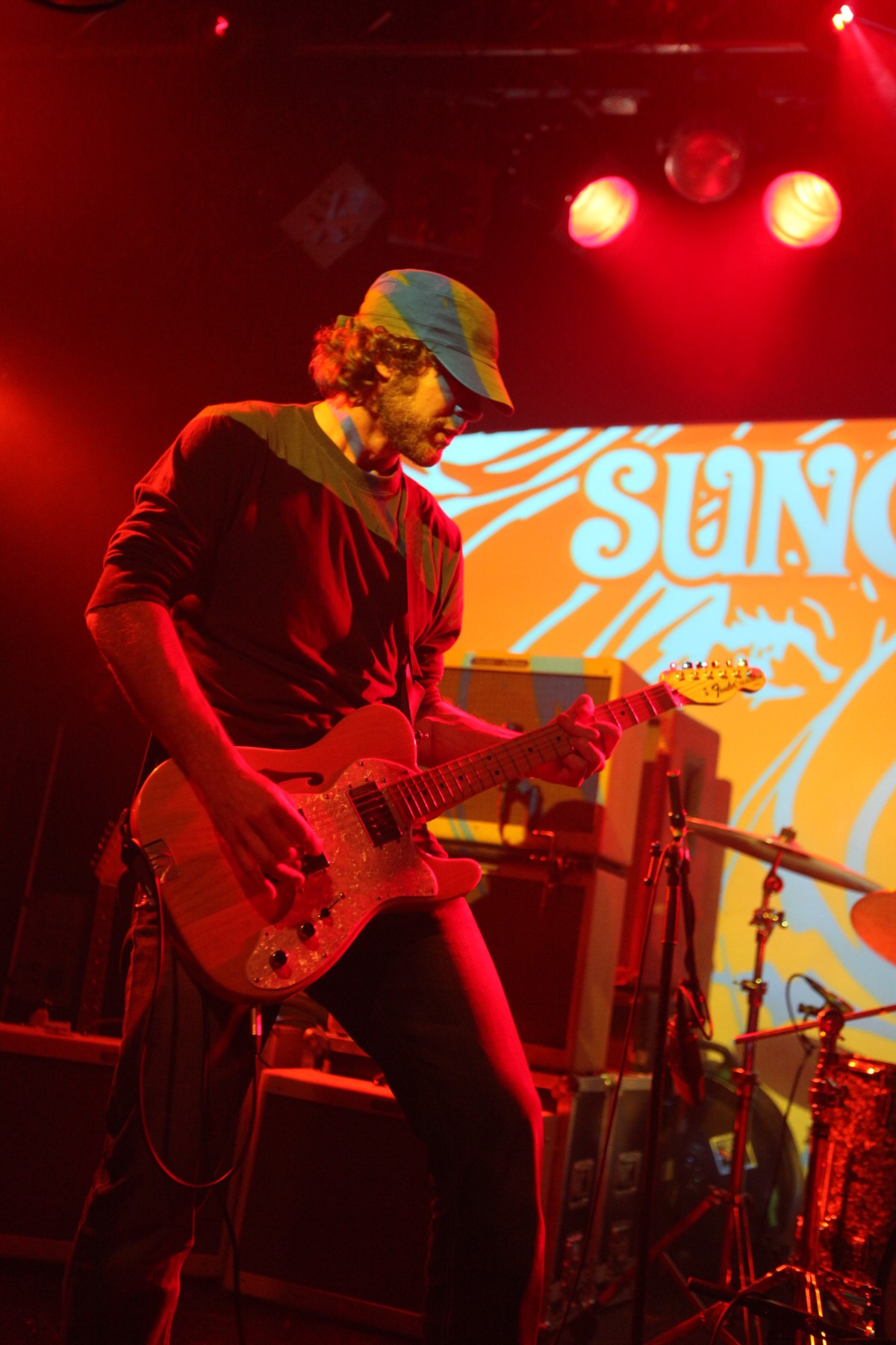 Sungrazer speelt de kater weg - tilburg - 3voor12