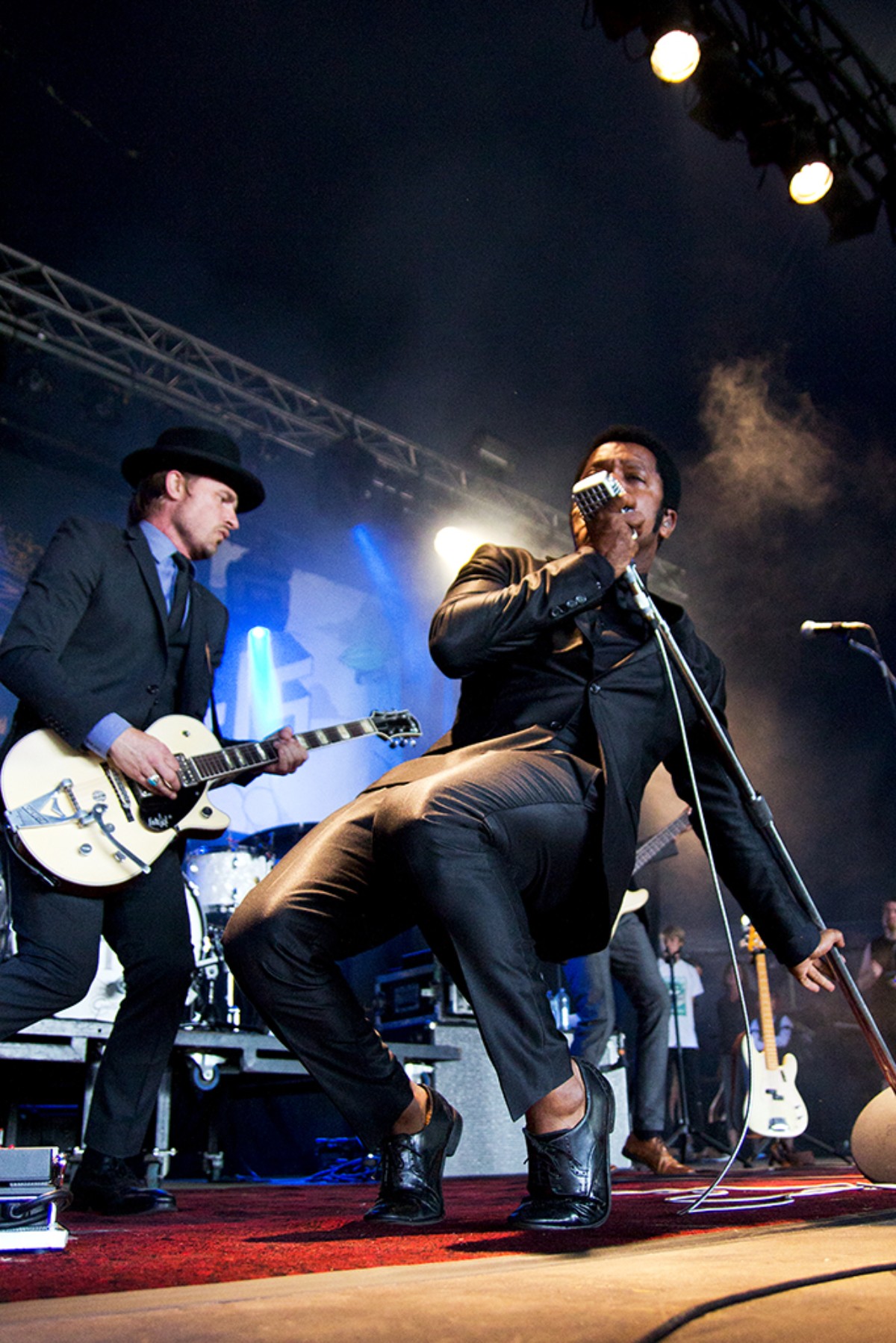 Metropolis trekt zich niets aan van wolkbreuk - rotterdam - 3voor12