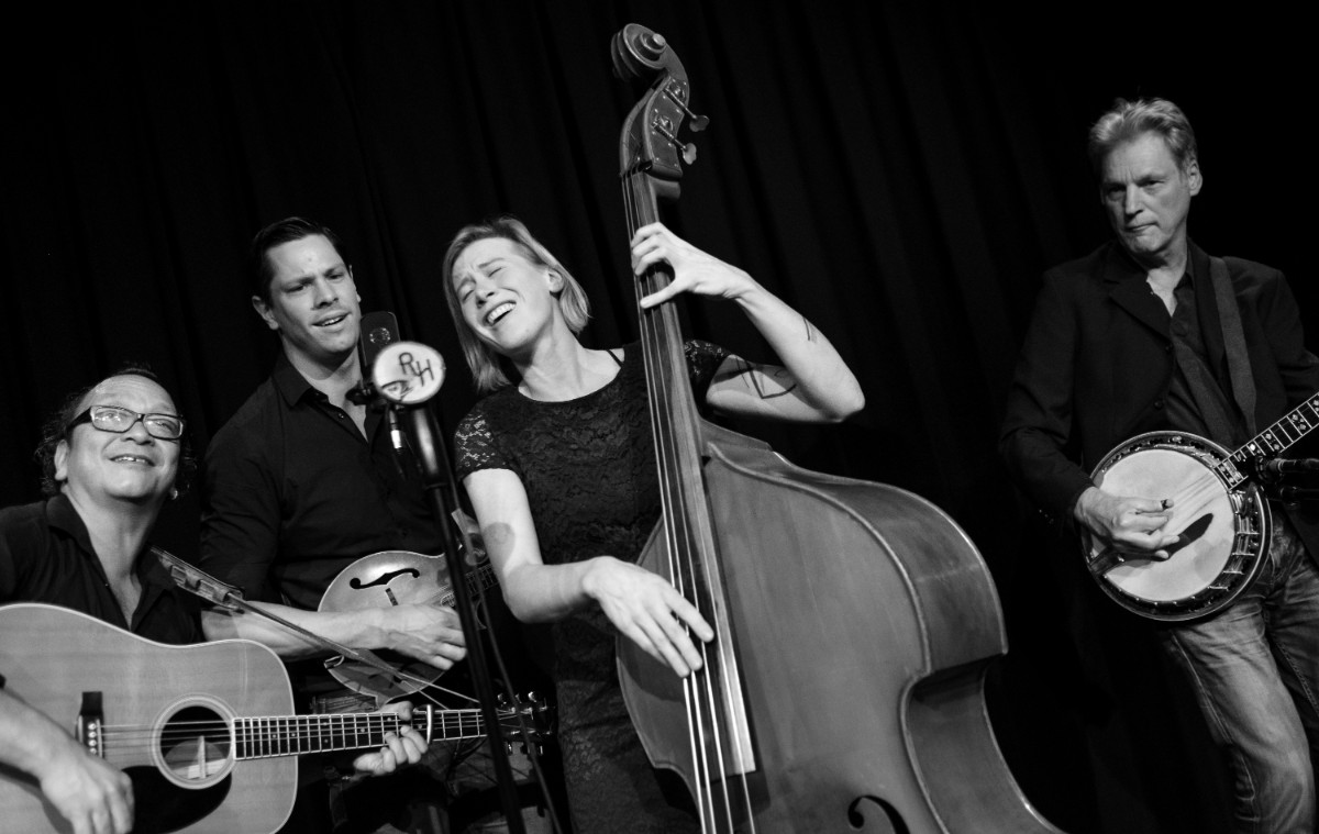Red Herring Band deelt liefde voor folk en bluegrass - rotterdam - 3voor12