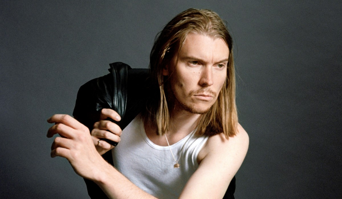 BKS18: Alex Cameron is een creep met een hart van goud - 3voor12