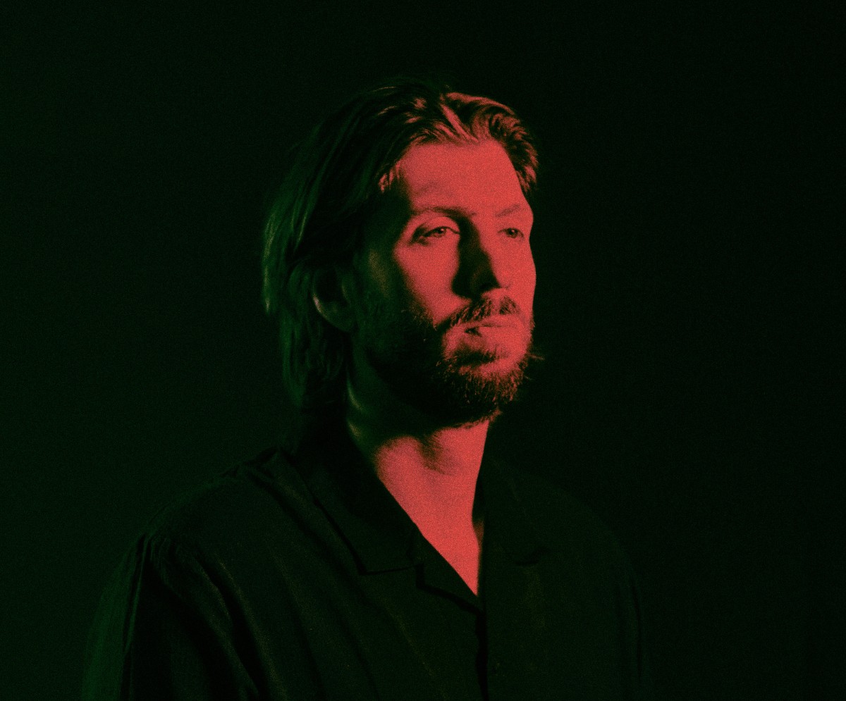 Coloray: escapisme via het computerscherm en de dansvloer - 3voor12