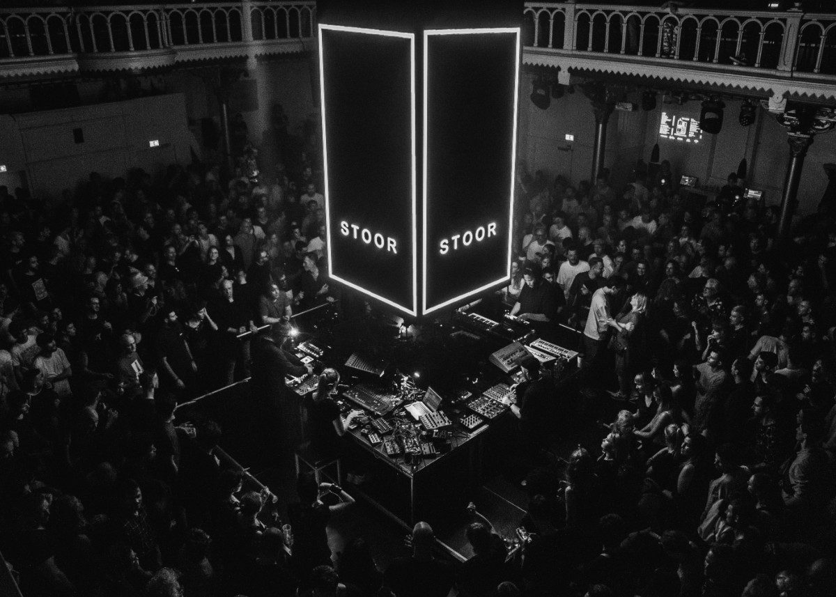ADE22: Speedy J’s STOOR is de ultieme techno-liveset - 3voor12