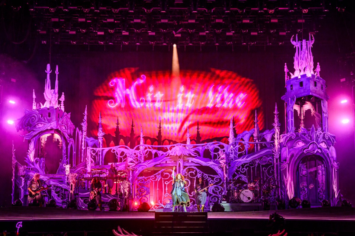 LL25: Het Lowlandsdebuut van Chappell Roan is een sprookje - 3voor12