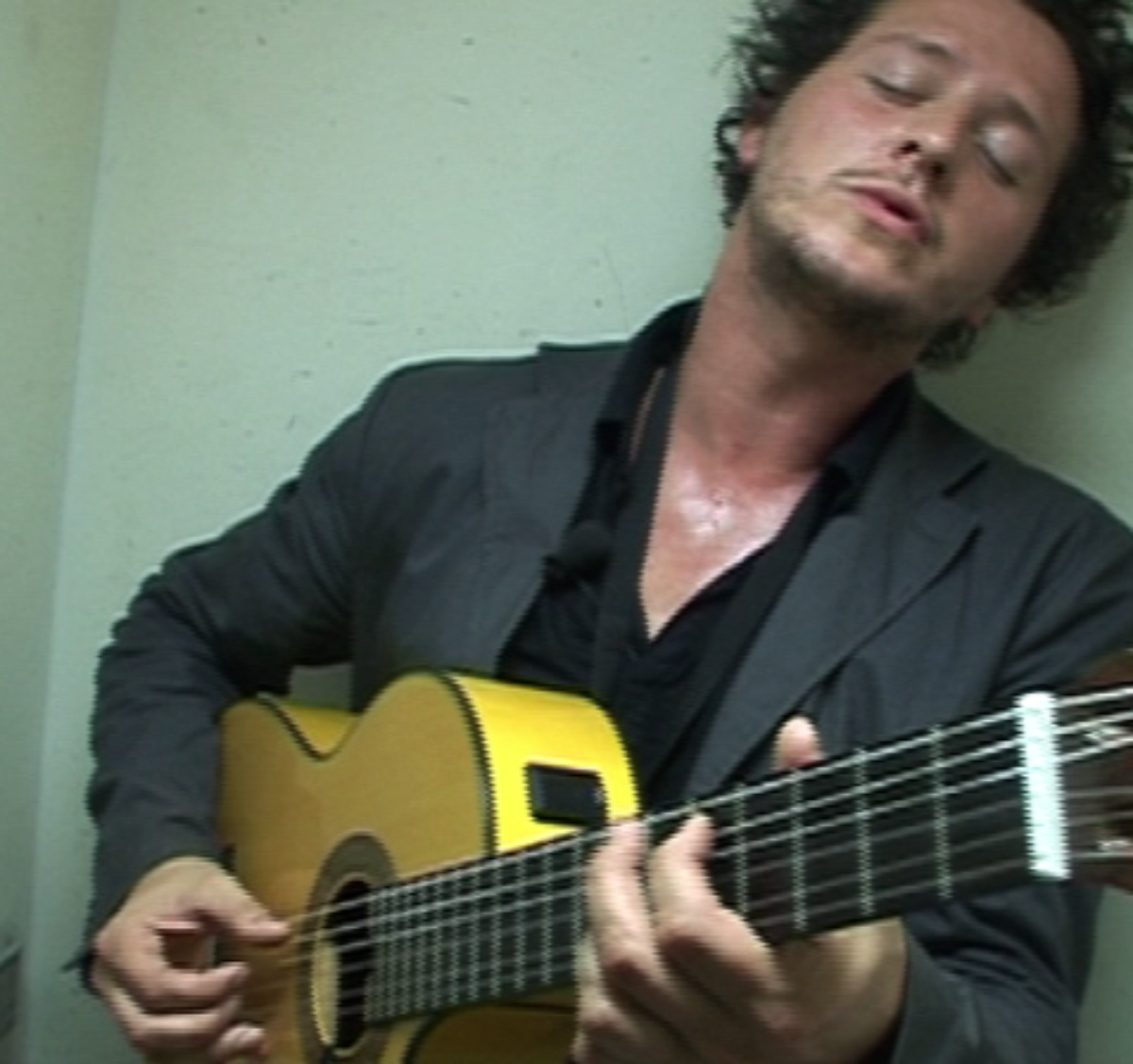 Sessie: Tom Pintens in een hete Paradisolift - 3voor12