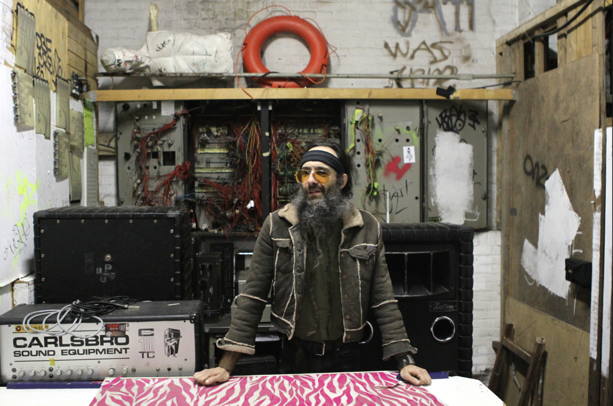 In de bunker van het Haagse orakel Guy Tavares - 3voor12