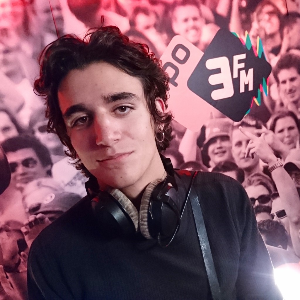 Op zijn komende tour is Tamino geen solo-act meer - 3voor12