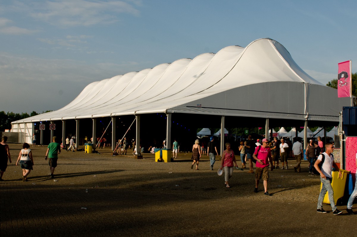 Pinkpop: Stage 4, wat doet dat hier? - 3voor12